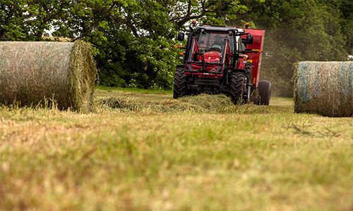 6700S Series Mid-Range Tractors - The Farm Shop