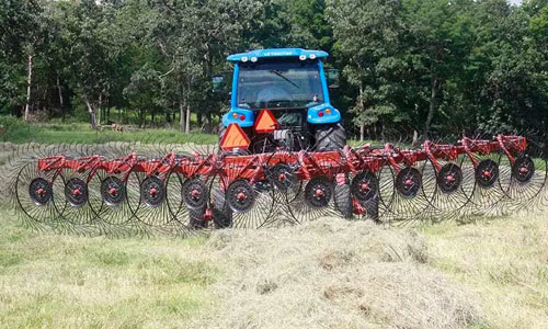 VRX - HIGH CAPACITY HAY RAKE - German-Bliss Equipment Inc.