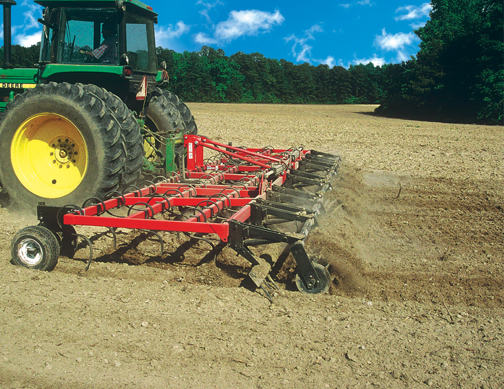Perfecta® Field Cultivators - Goldman Equipment