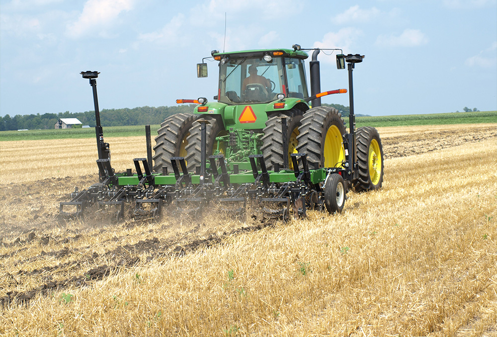 Ripper-Stripper® Strip-Till Subsoiler - Derr Equipment