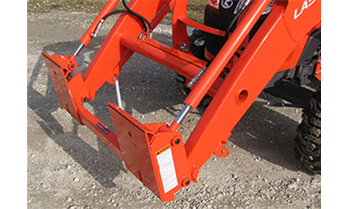 Kubota LA524 & LA525 Loader to Skid Steer Adapter - German-Bliss ...